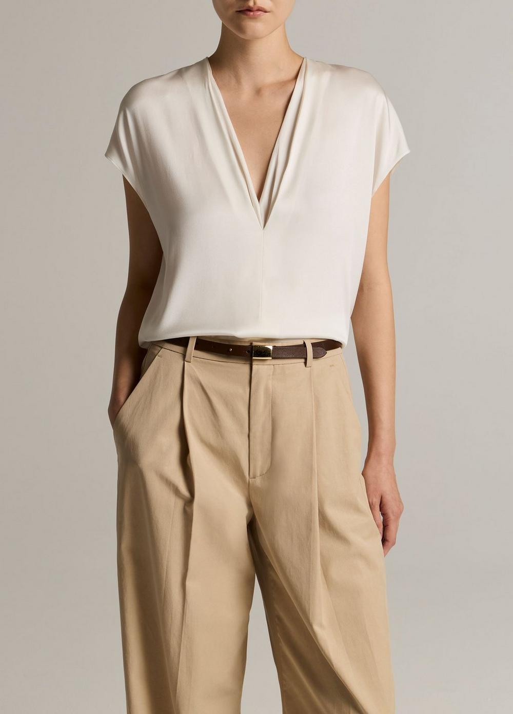 VINCE Vince Silk-Blend Double V-Neck Cap Sleeve Top